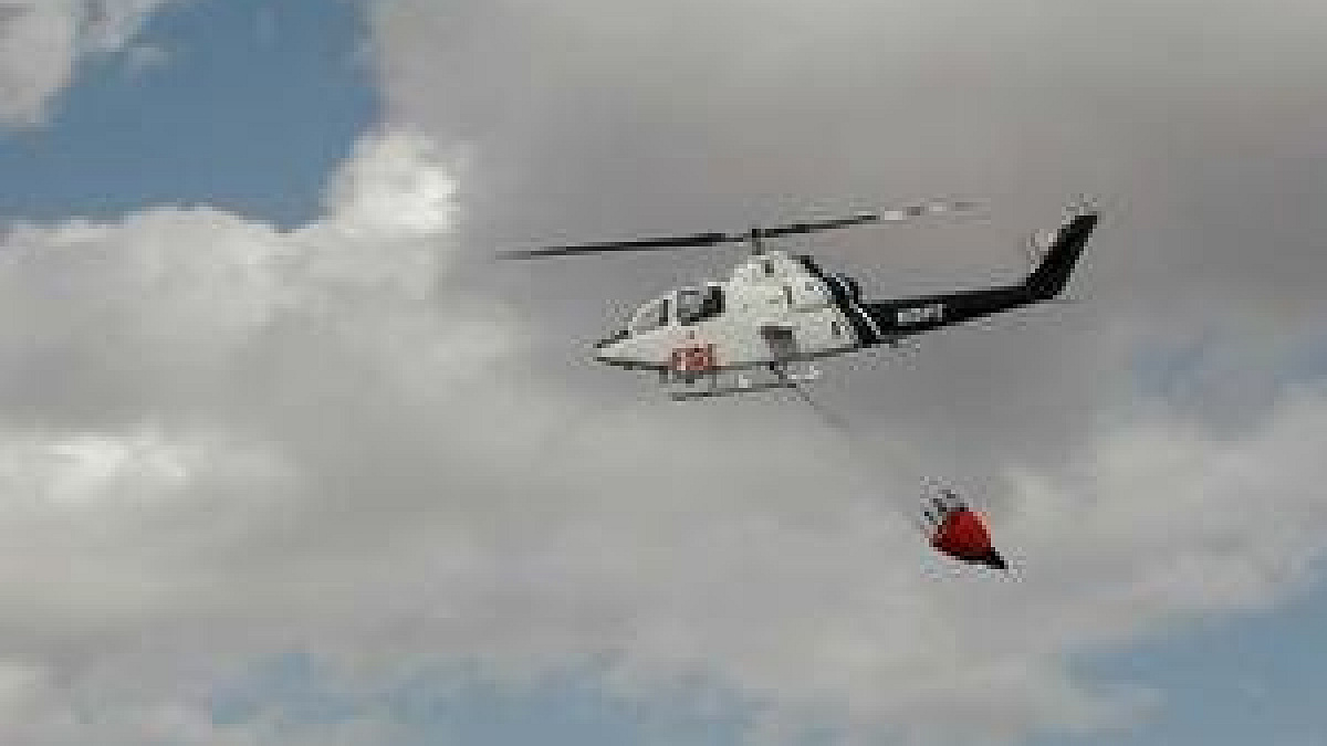AH 1 Fire Cobra | POŽÁRY.cz - ohnisko žhavých zpráv | hasiči aktuálně