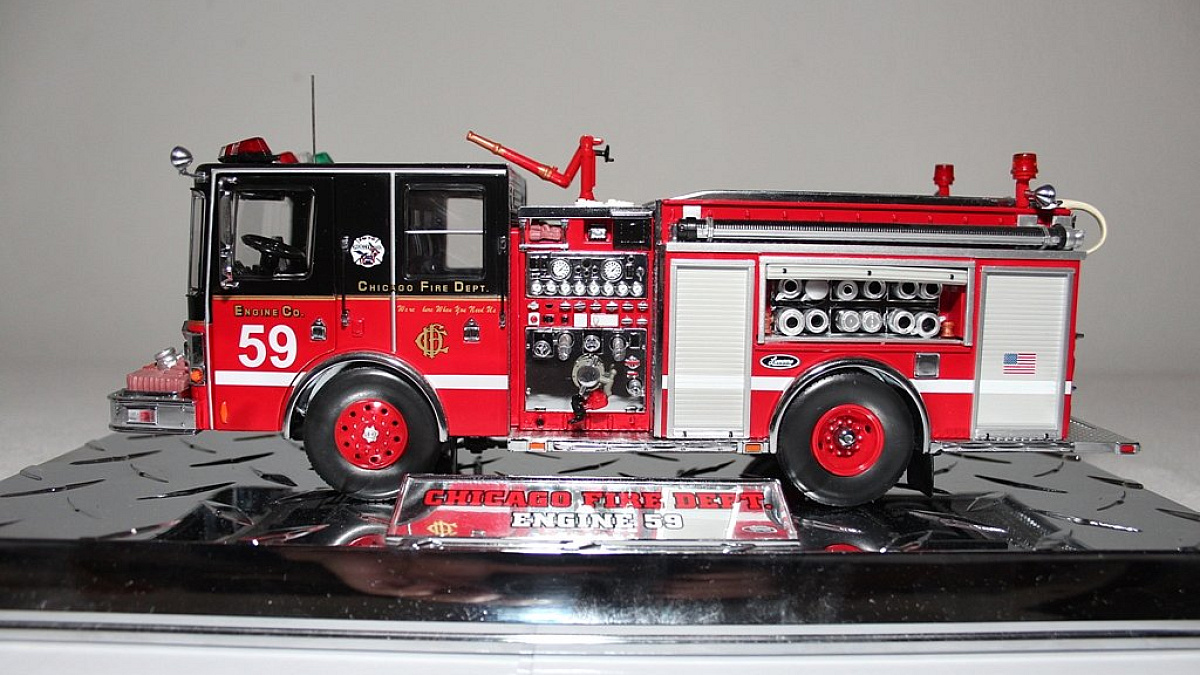 MODEL: Chicago Fire Dept Engine 59 od CODE3 | POŽÁRY.cz - ohnisko ...