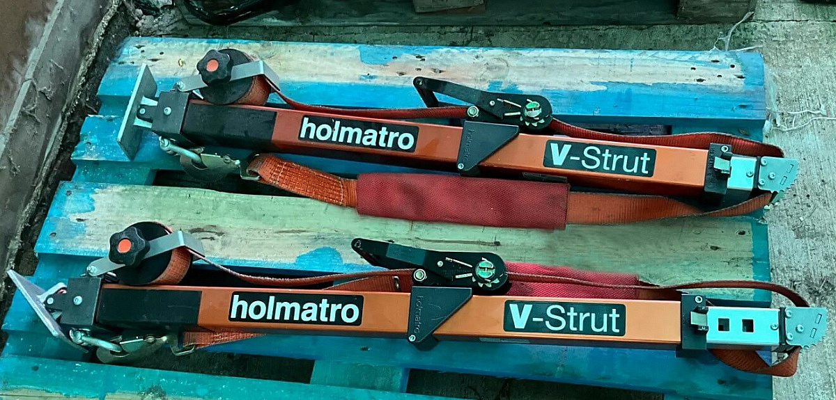 predáme 2ks Holmatro V-Strut , stabilizačné tyče, pre okamžitú ...